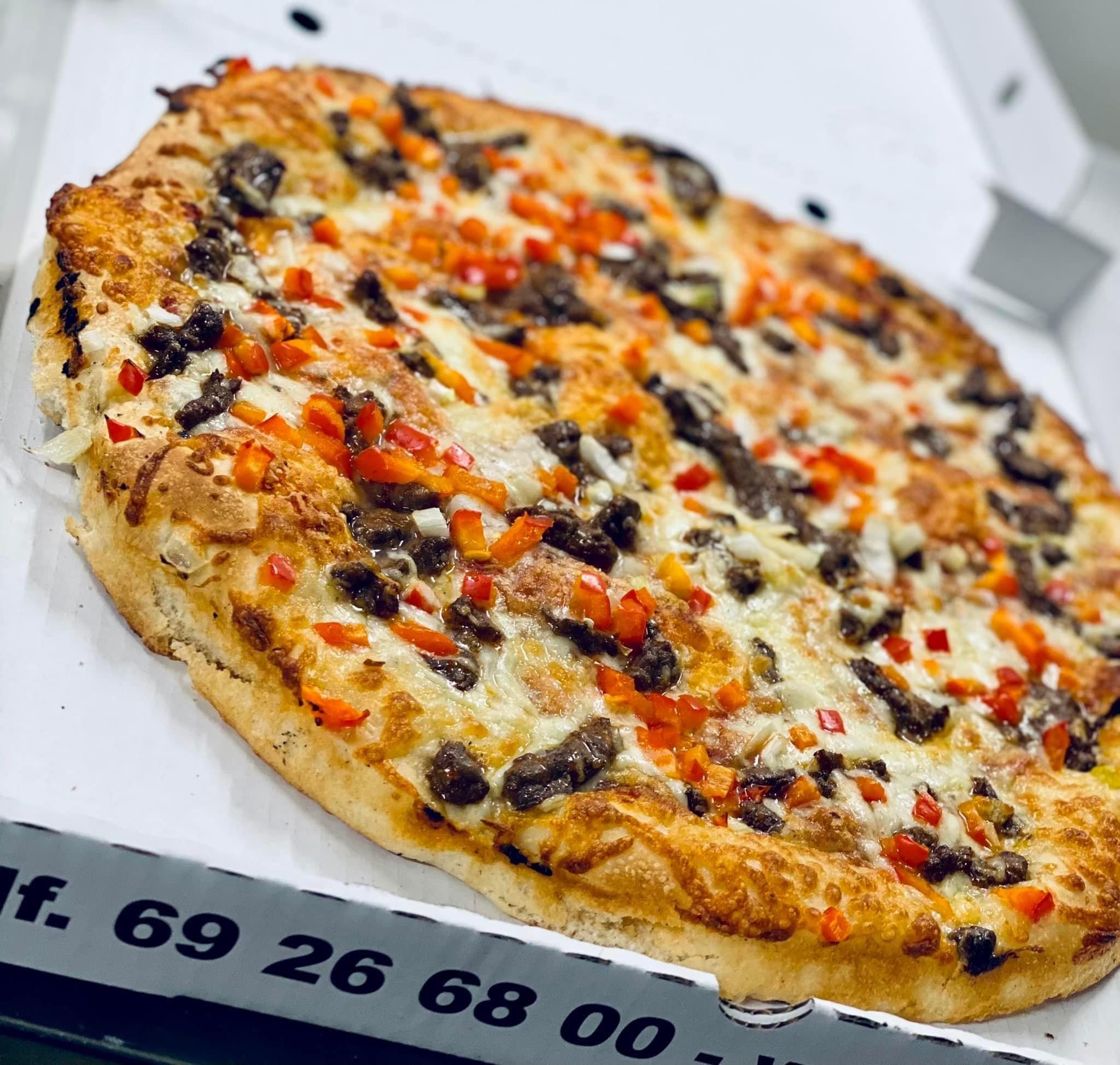 5. Pizza Biff Eater - Bajazzo Pizza